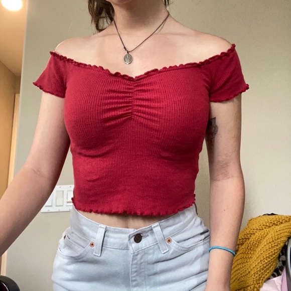 Tops | Red Croptop | Poshmark
